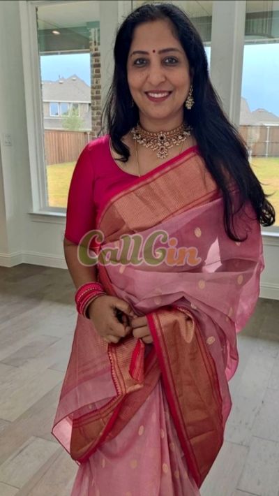 Bimla Devi, i'm here to make you relax and forget about your problems ...