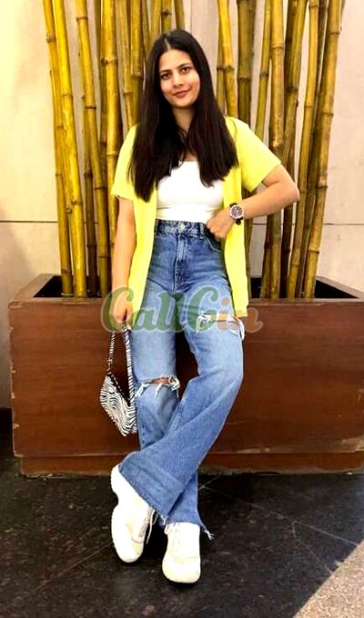 Ranu Roy, escape the boredom of the routine and come and enjoy. | CallGin